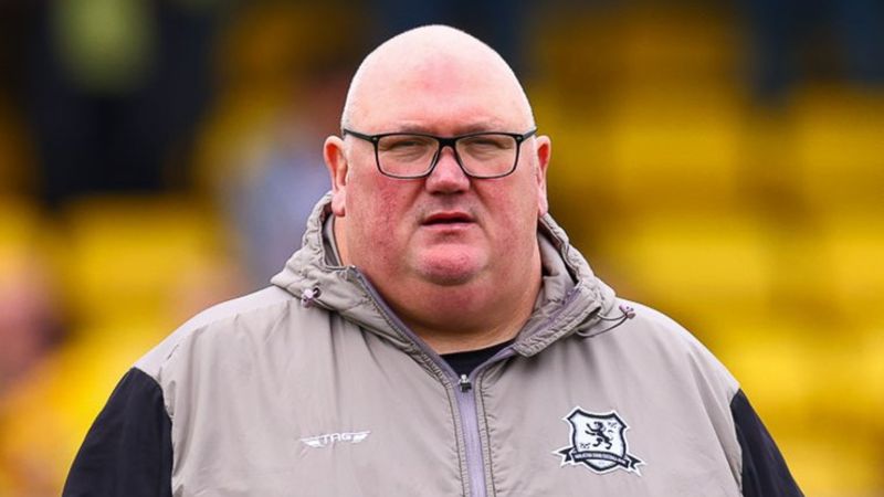 Darlaston Town 'reluctantly accept' resignation of manager Dean Gill